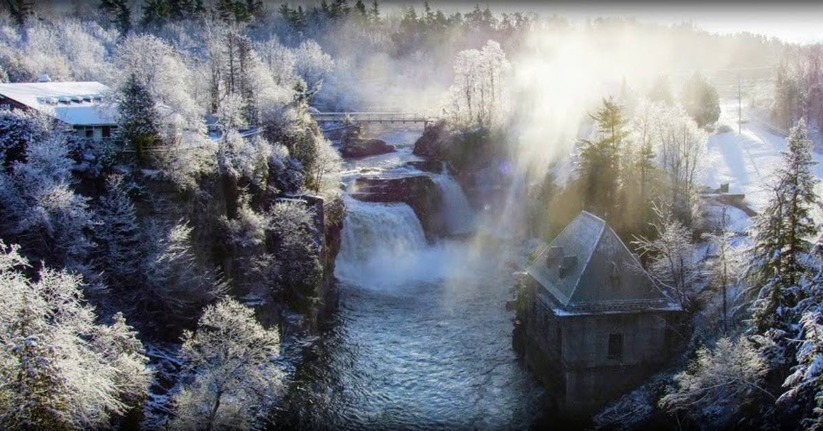 8 Spectacular Adirondack Winter Attractions